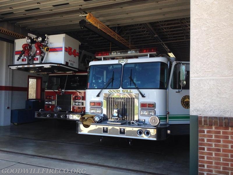 Engine 52-2 Covers Goshen Fire Company - Goodwill Fire Company